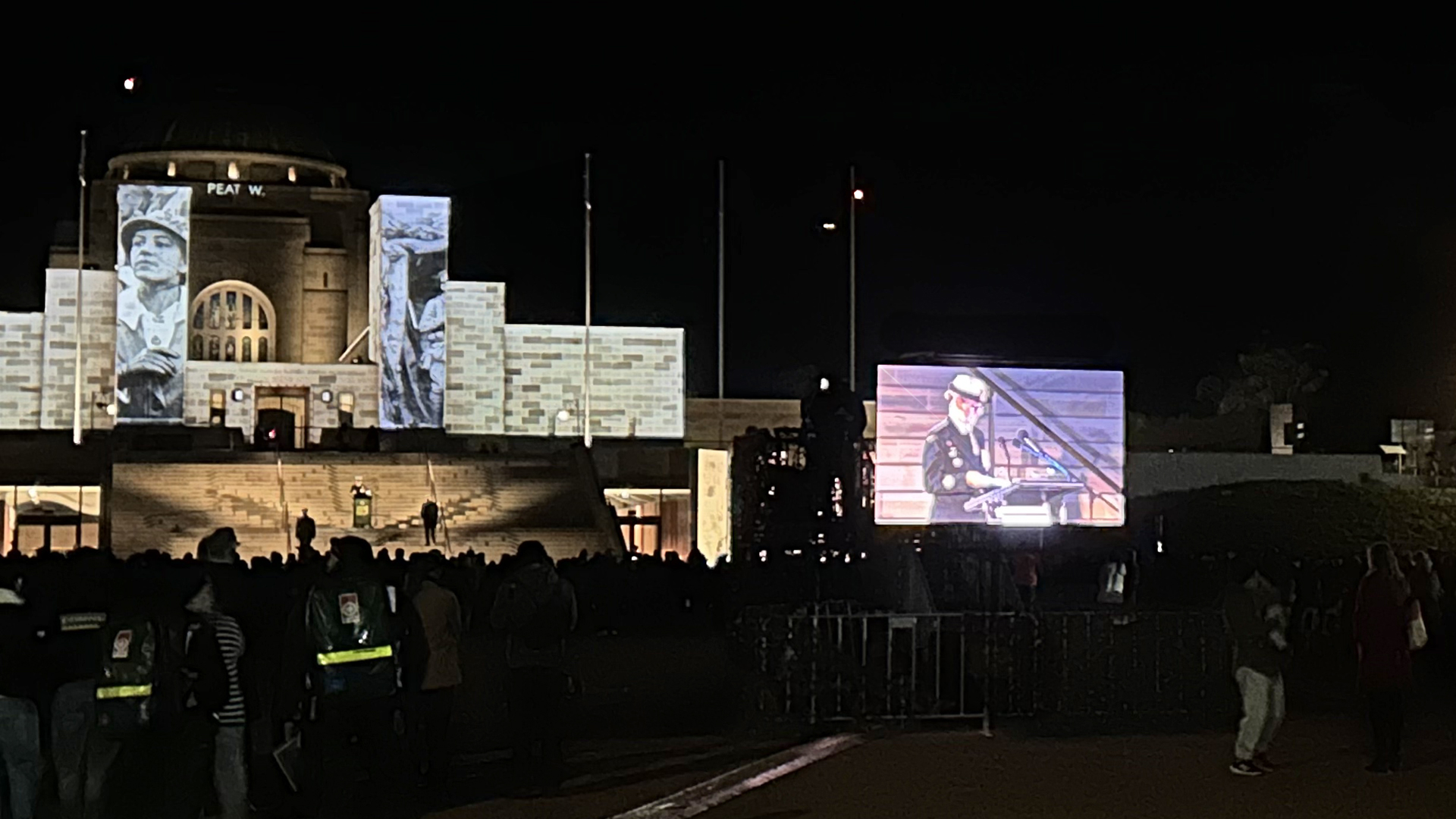 Anzac Day all around the country - Mobile Outdoor Media